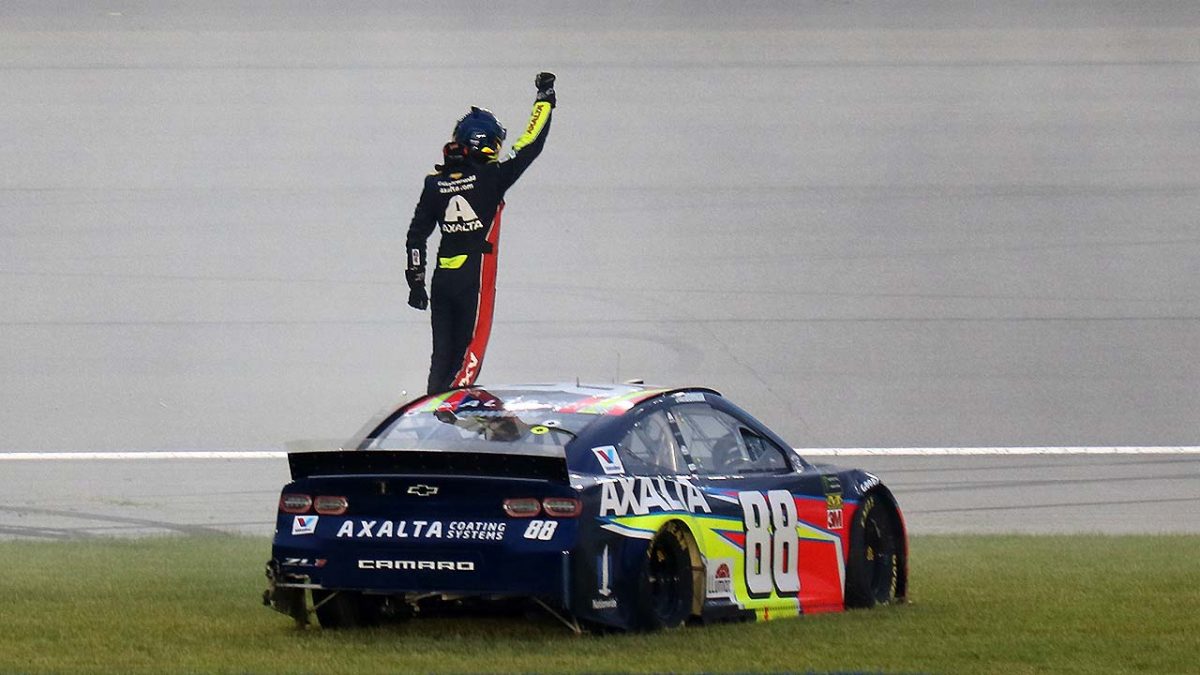 Alex Bowman| Career, Honors, New Net Worth 2021, Height