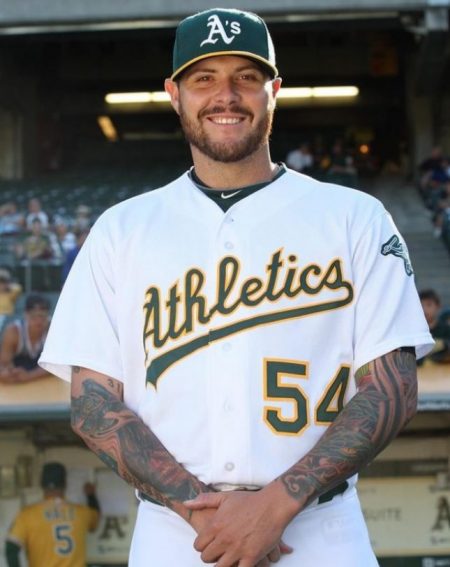 Travis Blackley Bio, Wife, MLB, Career, New Net Worth 2021